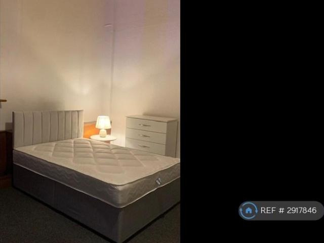 Dumbarton Road, Glasgow, G11 3 bed flat to rent £1,800 pcm £415 pw