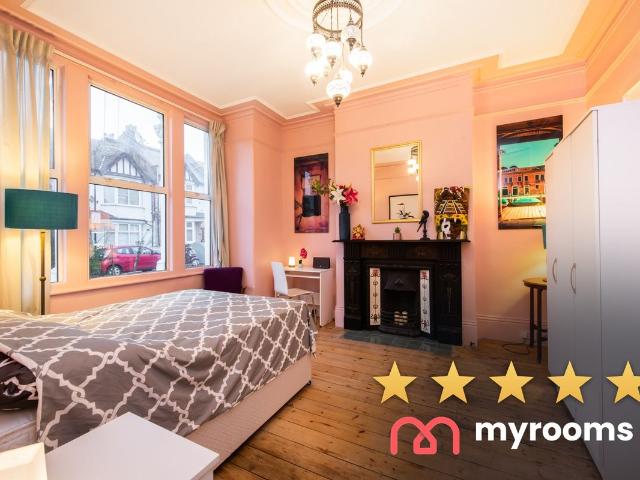 Dumbarton Road, London SW2, Room to rent, £1,199 pcm | PrimeLocation