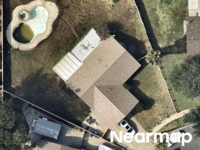 Dumond Dr