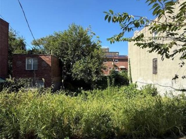 Dumont Ave, Brooklyn, Plot For Sale