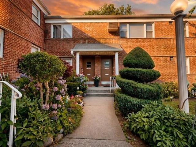 Dunton Ave Unit C, Hollis, Property For Sale
