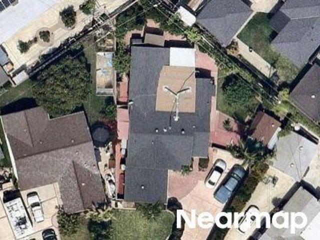 Dunton Dr