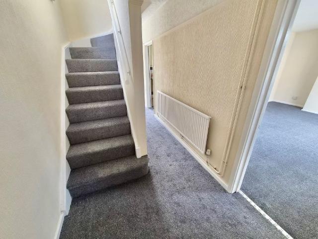 Dunton Street, Leicester LE3, 3 bed semi detached house to rent, £1,250 pcm | PrimeLocation