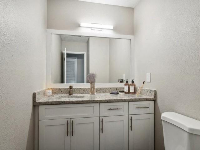 Dunwoody Village 1 Bedroom Apartment for Rent at 2311 Dunwoody Xing, Atlanta, GA 30338