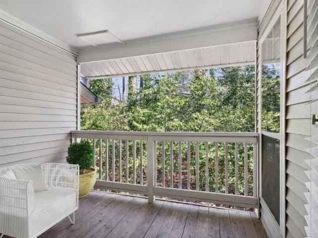 Dunwoody Village 2 Bedroom Apartment for Rent at 2311 Dunwoody Xing, Atlanta, GA 30338