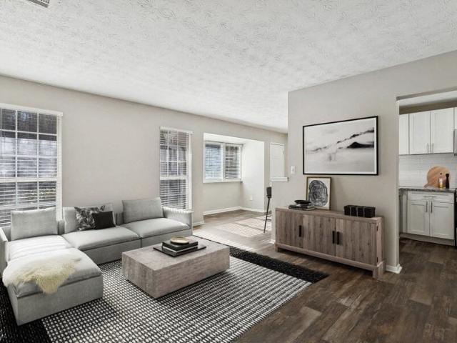 Dunwoody Village 2 Bedroom Apartment for Rent at 2311 Dunwoody Xing, Atlanta, GA 30338