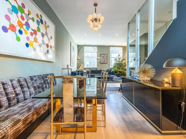Dunworth Mews, Portobello, London, W11 2 bed mews to rent £12,783 pcm £2,950 pw