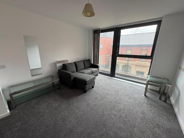Dun Street, Sheffield, S3 2 bed flat to rent £1,050 pcm £242 pw