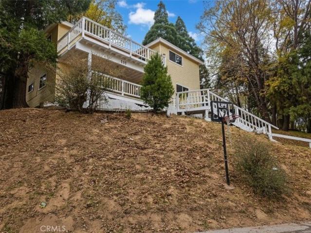Dunant Dr, Crestline, Home For Sale
