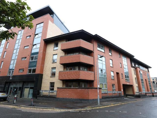 Dunaskin Street, Glasgow G11, 3 bed flat to rent, £1,795 pcm | PrimeLocation