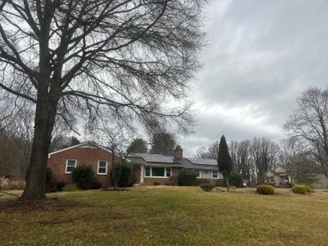 Dunbarton Dr