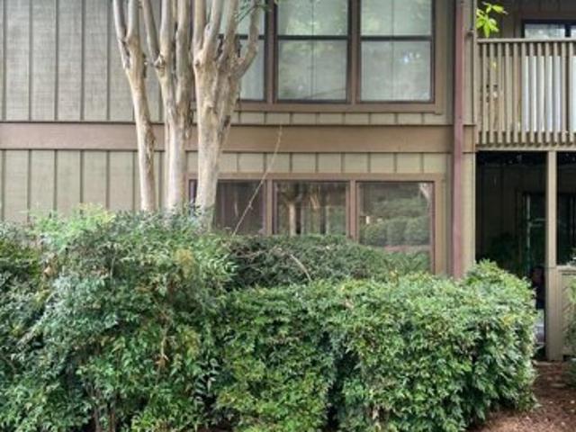 Dunbar Dr, Atlanta, Condo For Sale