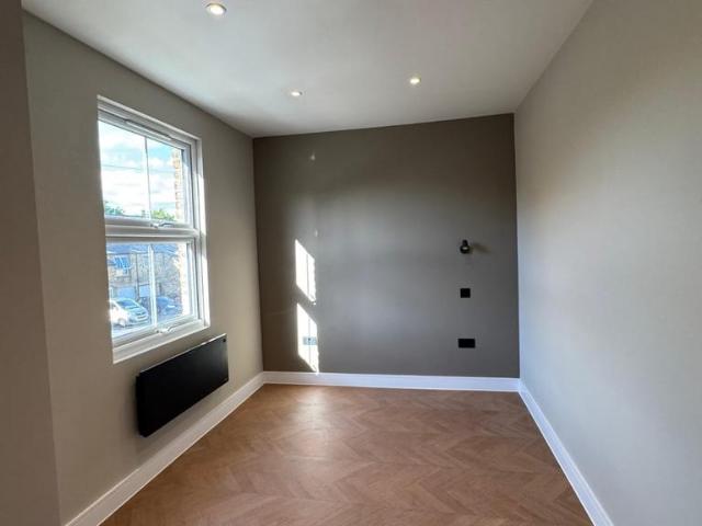 Dunbar Street, London, SE27 1 bed in a house share to rent £1,292 pcm £298 pw