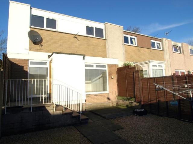 Dunbeath Drive, Glenrothes KY7, 2 bed end terrace house to rent, £675 pcm | PrimeLocation