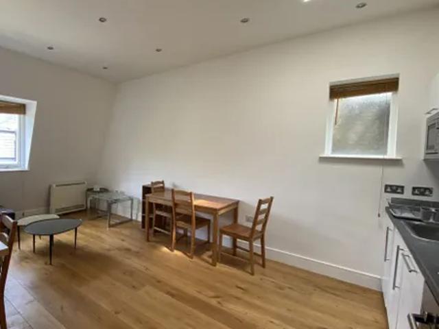 Duncan Lewis Solicitors, 1 Kingsland High Street, De Beauvoir Town, London, E8 3DE, United Kingdom | 2 bed apartment for rent #166293622 | Rentberry