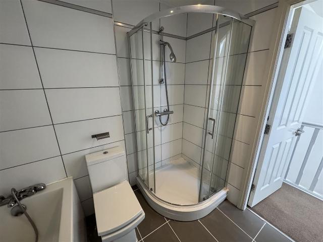 Dundalk Road, Widnes WA8, 3 bed property to rent, £900 pcm | PrimeLocation