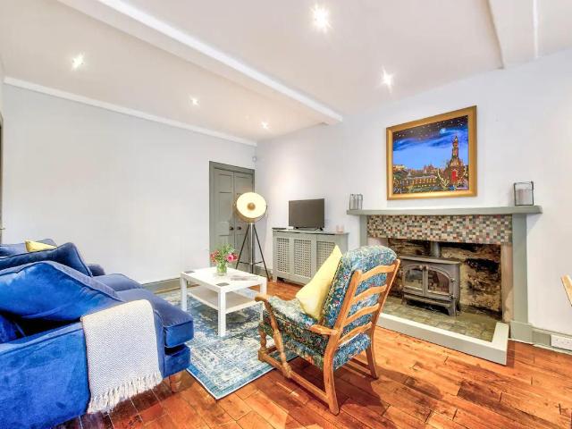 Dundas Street, Edinburgh EH3, 3 bed flat to rent, £14,450 pcm | PrimeLocation