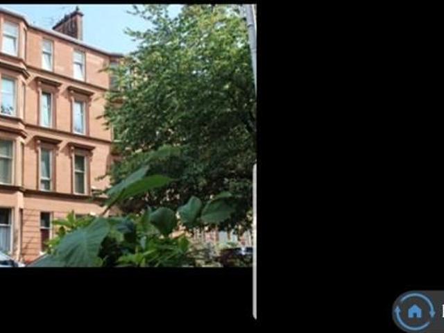 Dunearn Street, Glasgow, G4 3 bed flat to rent £2,195 pcm £507 pw
