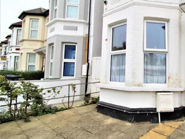 Dunheved Close, London, CR7 6AQ, United Kingdom | 2 bed apartment for rent #165379455 | Rentberry