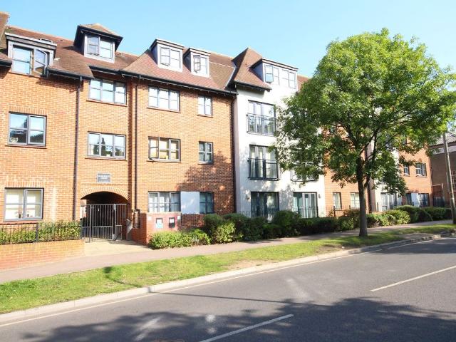 Dunkerley Court, Letchworth Garden City SG6, 1 bed flat to rent, £1,000 pcm | PrimeLocation