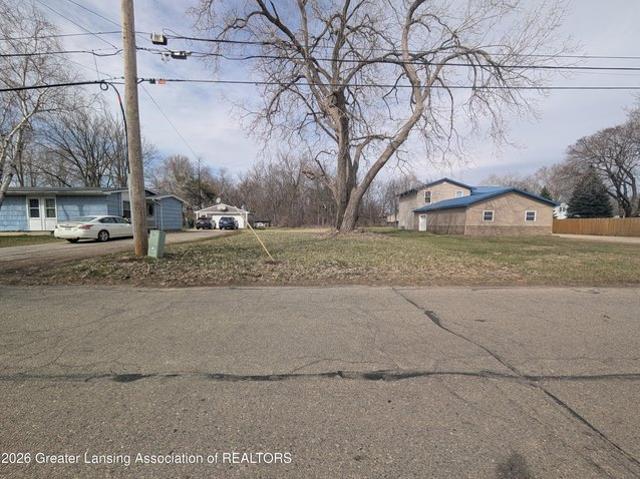 Dunlap St, Lansing, MI 48911