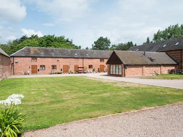 Dunley, Stourport On Severn, Worcestershire DY13, 1 bed barn conversion to rent, £875 pcm | PrimeLocation