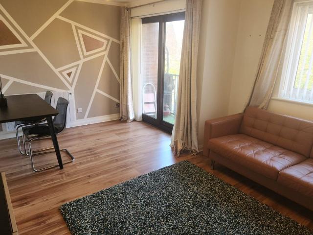 Dunlin Wharf, Nottingham, Nottinghamshire NG7, 1 bed flat to rent, £875 pcm | PrimeLocation