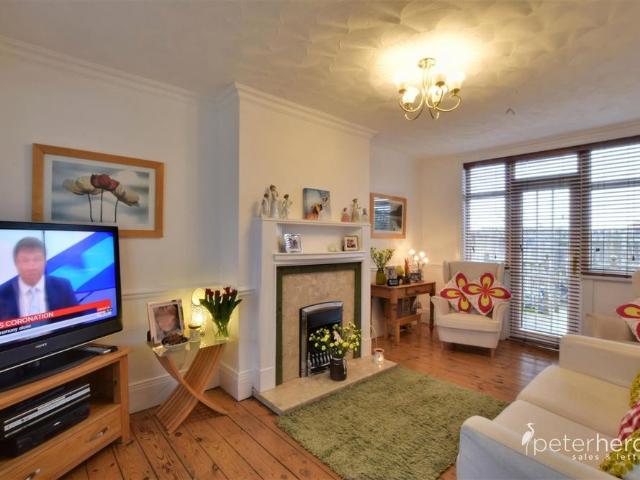 Dunmore Avenue, Seaburn, Sunderland, Tyne & Wear, SR6 8ET