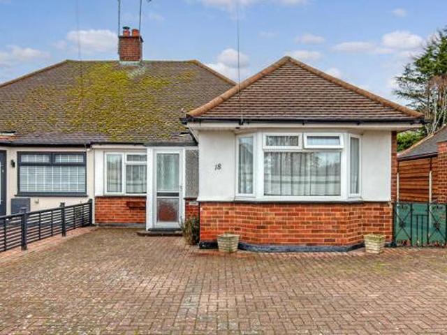 Dunmow Gardens, West Horndon, 3 Bedroom Bungalow