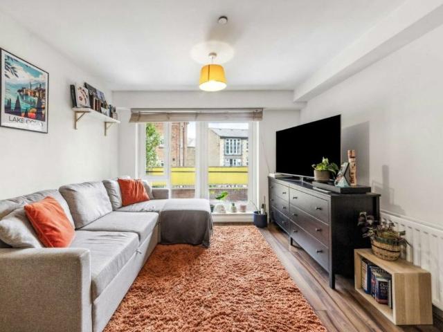 Dunn Street, E8, London