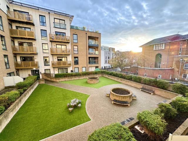 Dunn Side, Marconi Evolution, Chelmsford, Essex CM1, 1 bed flat to rent, £1,200 pcm | PrimeLocation