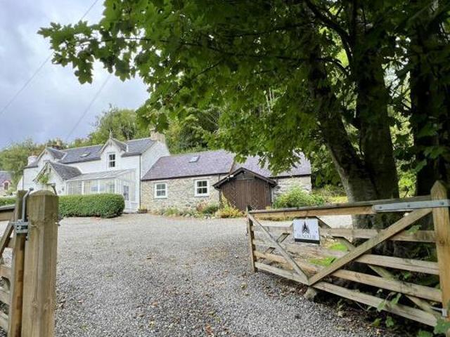 Dunollie House Byre, Milton, 2 Bedroom Detached
