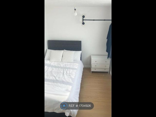 Dunraven Avenue, Luton LU1, Room to rent, £590 pcm | PrimeLocation
