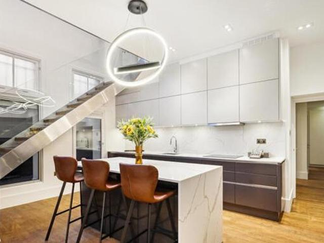Dunraven Street, Mayfair, 3 Bedroom Flat