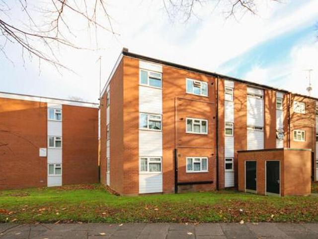 Dunston Court, Wheeleys Road, 3 Bedroom Flat