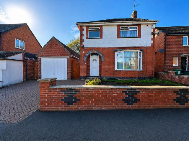 Dunstall Avenue, Leicester LE3 3 bed semi detached house to rent £1,275 pcm £294 pw