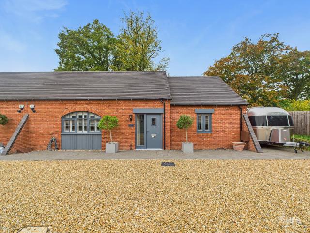 Dunstall Road, Tatenhill, DE13 Sure Sales & Lettings Burton and Derby