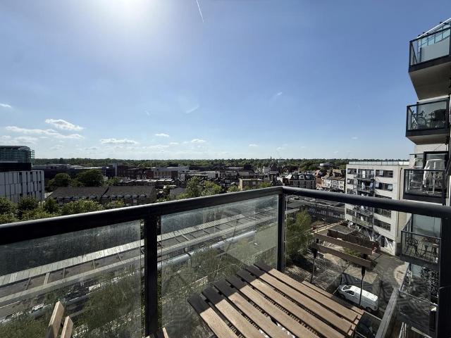 Dunstan Mews, ENFIELD 1 bed apartment to rent £1,650 pcm £381 pw