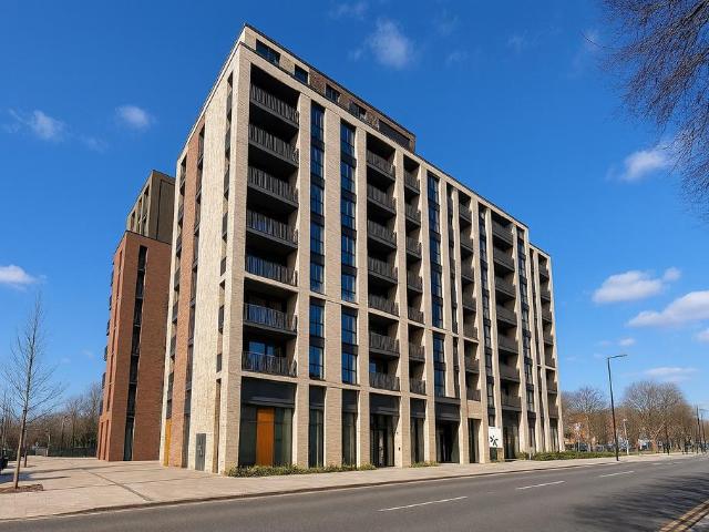 Dunstan Place, BARKING, IG11 2 bed flat to rent £2,100 pcm £485 pw