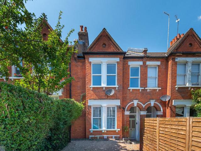 Dunstans Road, East Dulwich SE22, 3 bed maisonette to rent, £4,000 pcm | PrimeLocation