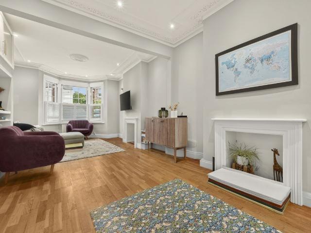 Dunstans Road, London SE22, 4 bed semi detached house to rent, £4,250 pcm | PrimeLocation