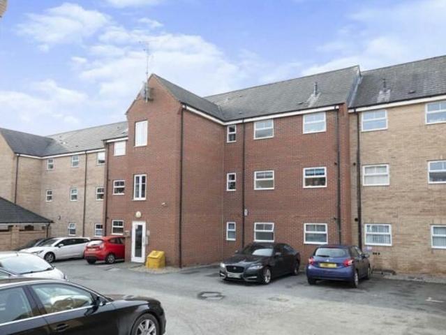 Dunster Close, Rugby CV22, 2 bed flat to rent, £950 pcm | PrimeLocation