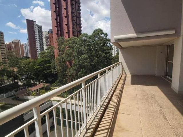 Duo Morumbi 4 suites 4 vagas sol da manha 7º andar