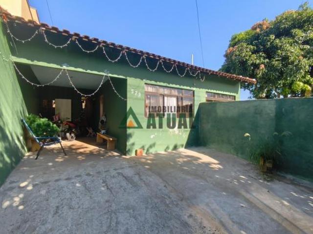 DUAS CASAS NO TERRENO A VENDA NA ZONA NORTE