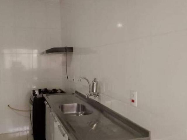 Duas casas à venda no mesmo terreno no bairro Jardim Pântano II, em Santa Bárbara d&apos Oeste com 4 quar