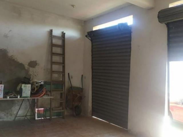 DUAS CASAS COM 1 DORMITORIO, SALA, COZINHA, BANHEIRO E AREA DE SERVIÇO