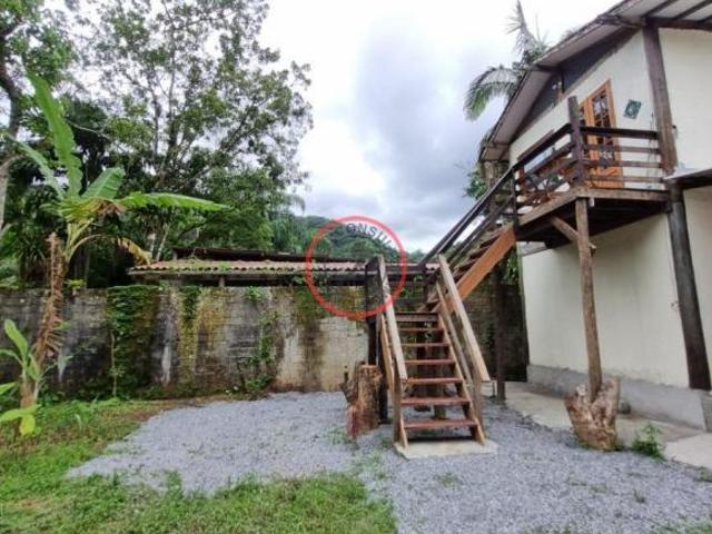 DUAS CASAS COM 2 DORMITÓTIOS CADA UMA, A VENDA EM TERRENO DE 630 MT, EM BOISSUCANGA