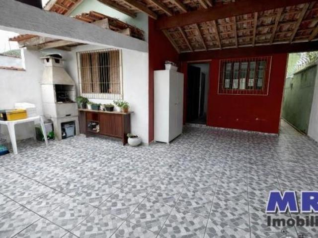 Duas casas com entradas individuais à 900m da Praia do Perequê Açu em Ubatuba