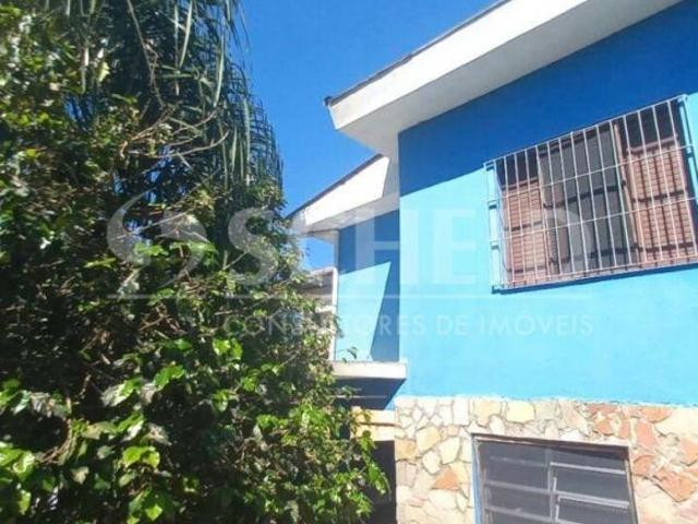 Duas Casas para venda no bairro Campo Grande com 3 quartos, sala, cozinha e copa