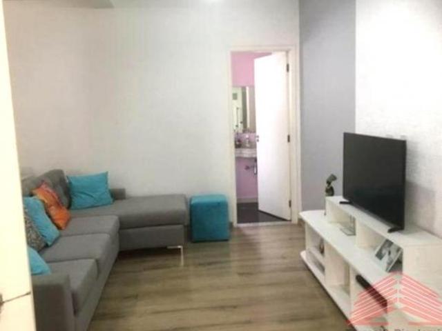 Duas Casas,Rua do Oratório,casa principal com 3 dormitórios. 1 suíte, reformada,com armários,2 vag